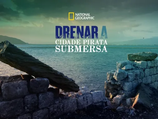 Ver Drain the Sunken Pirate City | Disney+