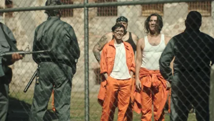 Watch El asistente | Disney+