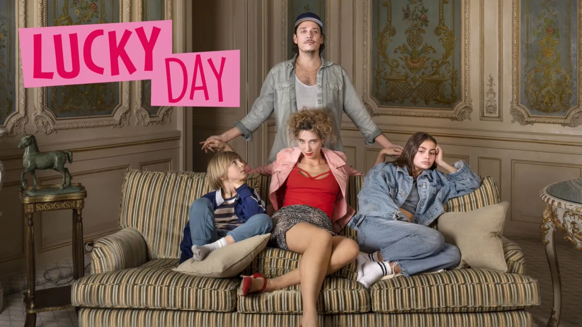 观看Lucky Day | Disney+