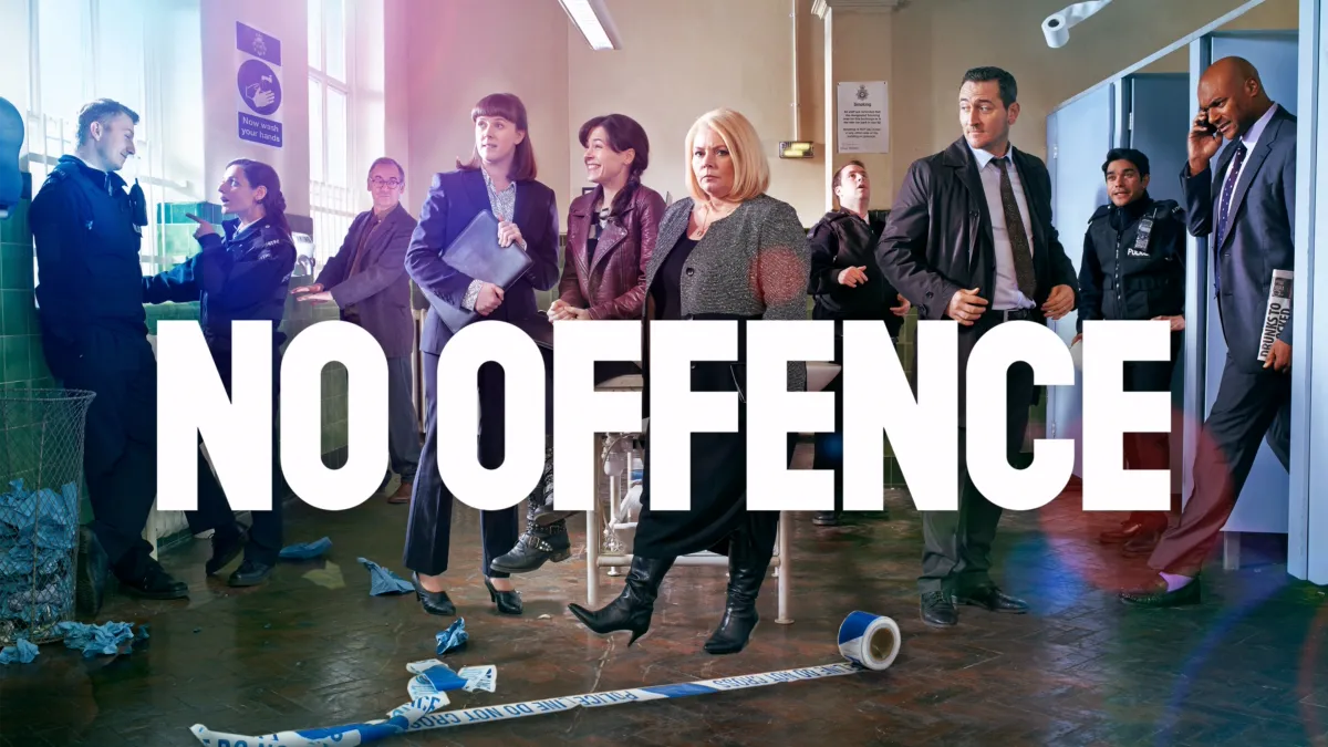 Se hele afsnit af No Offence | Disney+