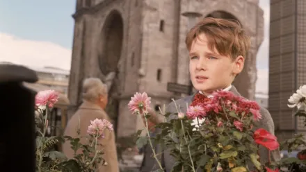 Watch Emil and the Detectives | Disney+